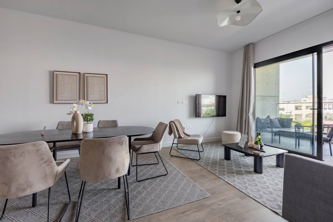 95 M² Ferienwohnung ∙ 3 Schlafzimmer ∙ 6 Gäste - Limassol