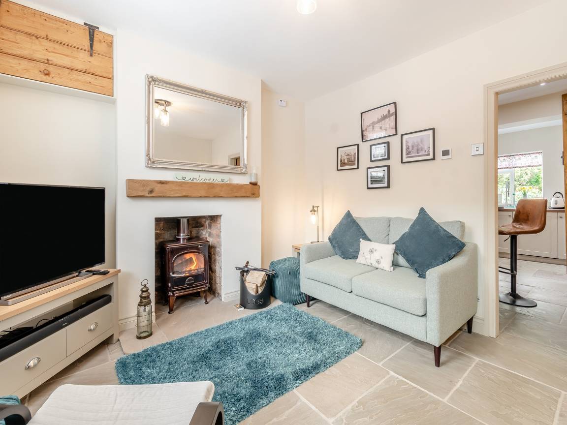Cottage ∙ 2 Bedrooms ∙ 4 Guests - Beverley