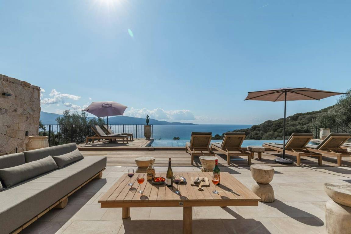 300 M² Casa Vacanza ∙ 6 Camere Da Letto ∙ 12 Ospiti - Olmeto