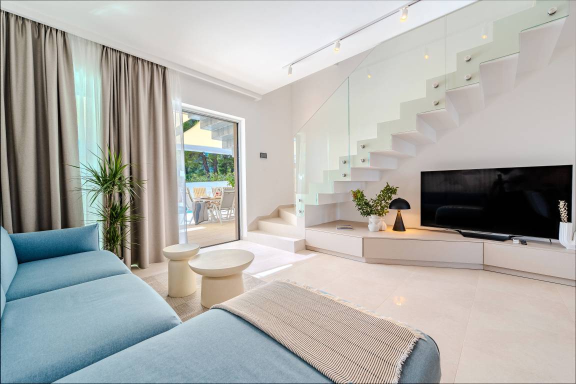 170 M² Ferienhaus ∙ 4 Schlafzimmer ∙ 8 Gäste - Šibenik
