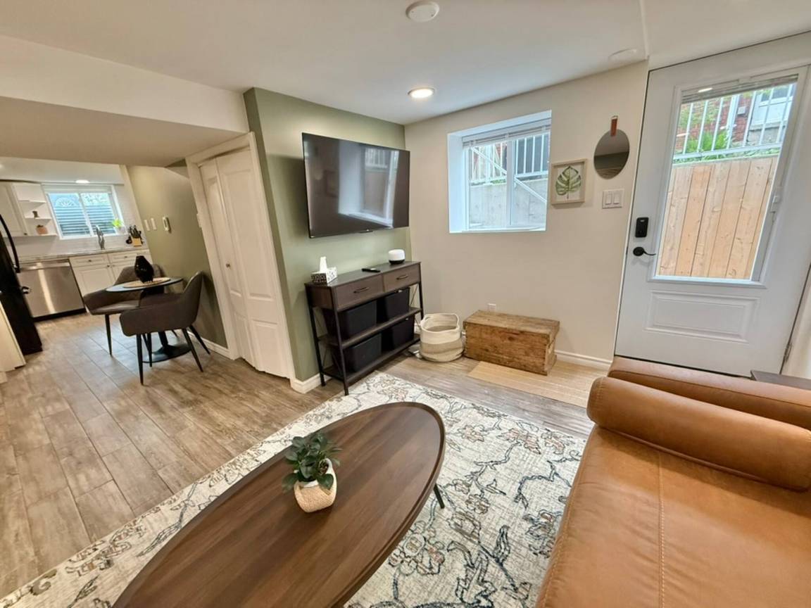 70 M² Appartement ∙ 2 Chambres ∙ 4 Personnes - Brantford