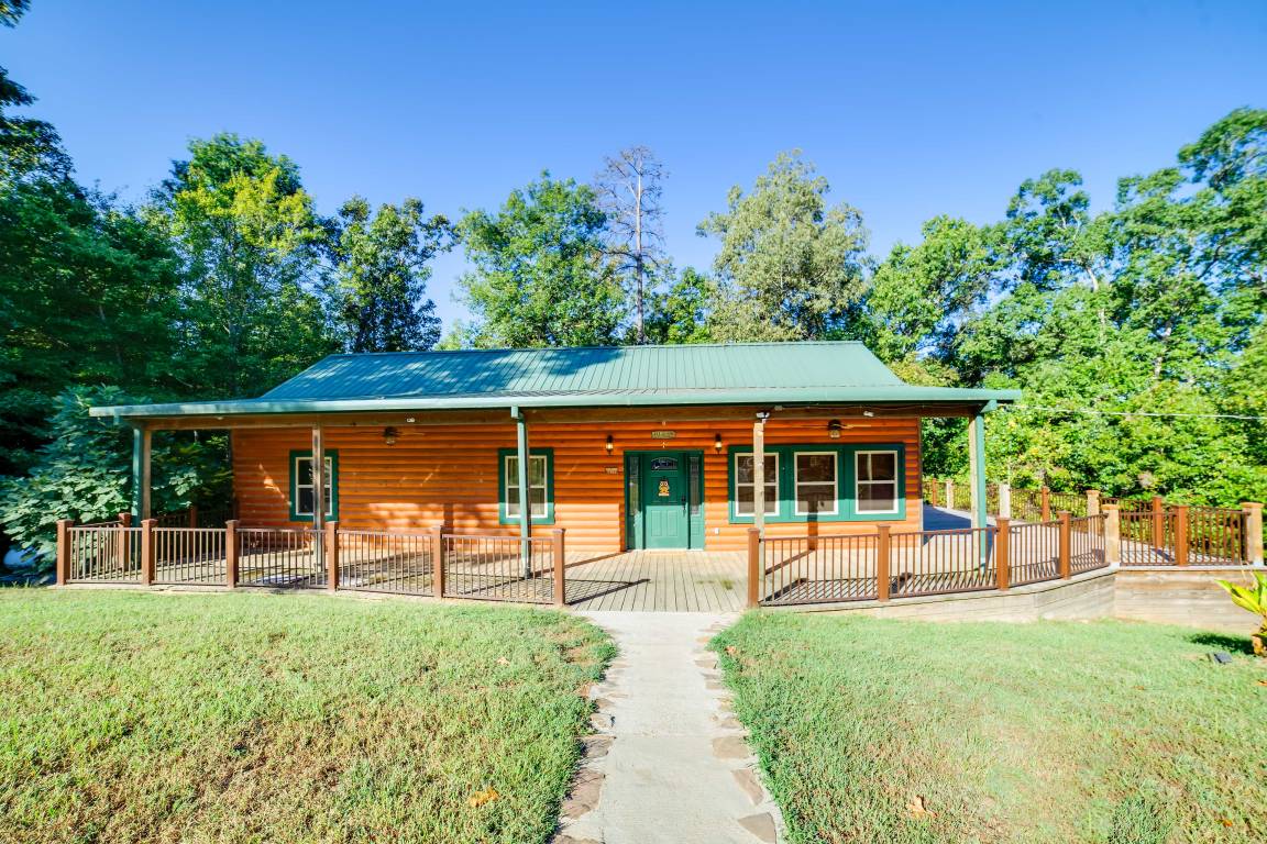 168 M² House ∙ 3 Bedrooms ∙ 8 Guests - Grenada Lake, MS