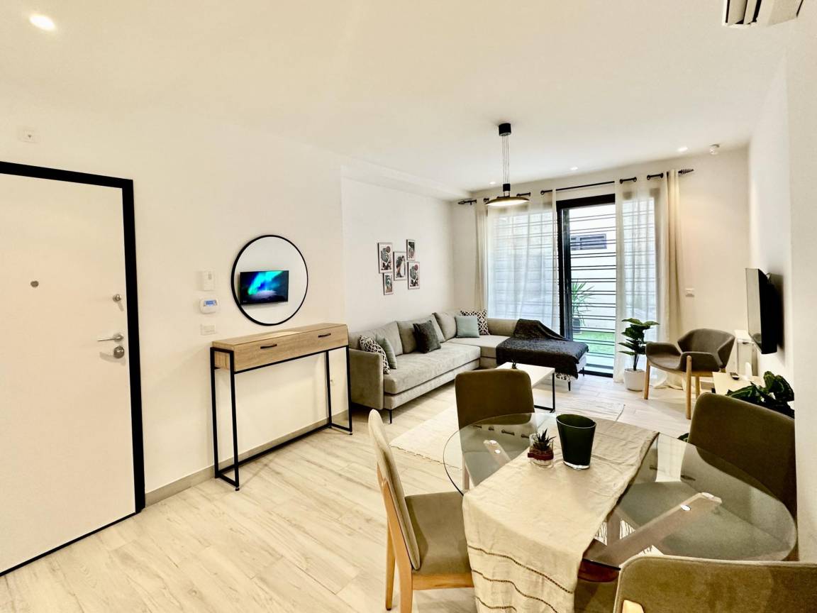 80 M² Apartamento ∙ 2 Habitaciones ∙ 4 Huéspedes - La Marsa