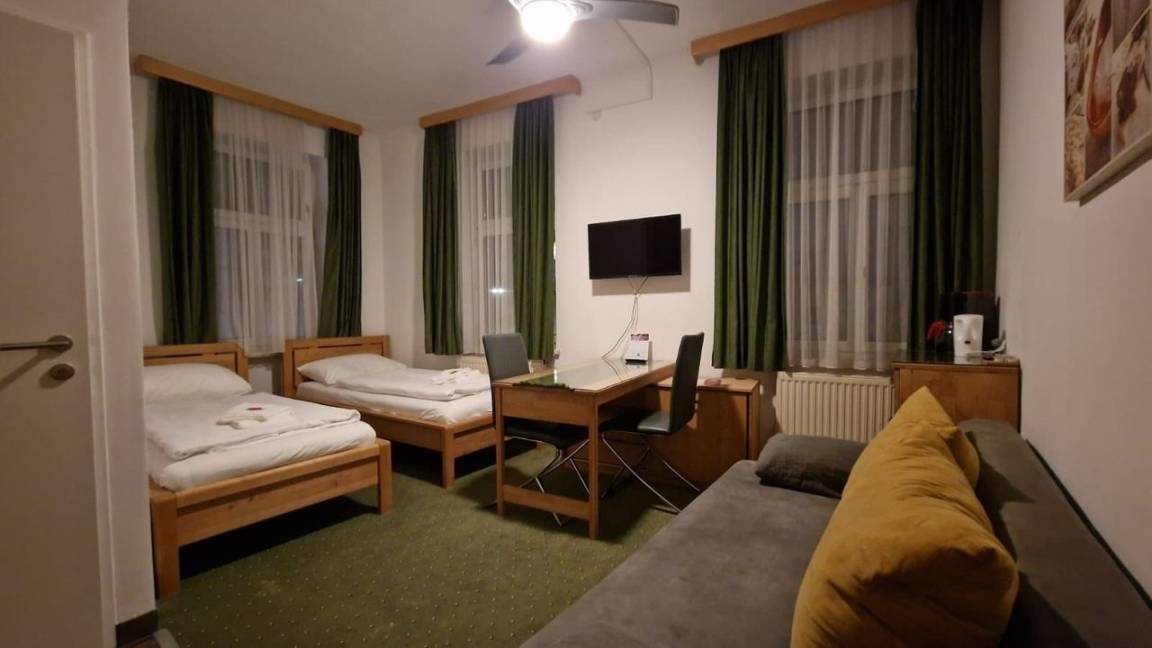 21 M² Apartment ∙ 3 Guests - Sankt Pölten