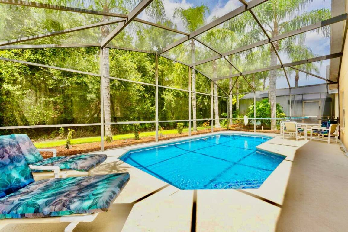 167 M² House ∙ 4 Bedrooms ∙ 8 Guests - Kissimmee, FL