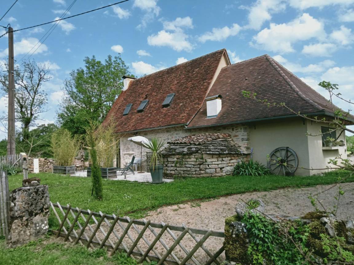 100 M² Gîte ∙ 2 Chambres ∙ 4 Personnes - Gramat
