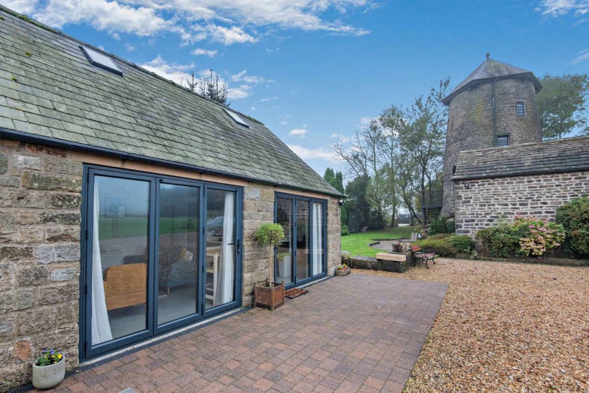 Cottage ∙ 3 Bedrooms ∙ 4 Guests - Chesterfield