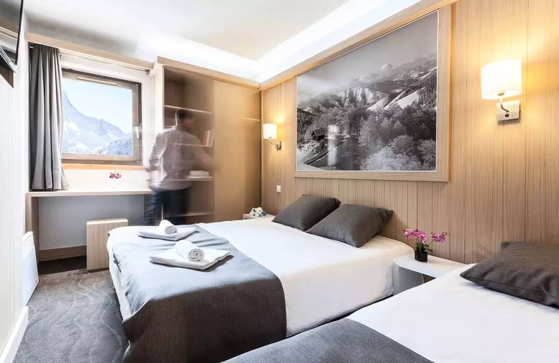 14 M² Hotel ∙ 1 Bedroom ∙ 3 Guests - France