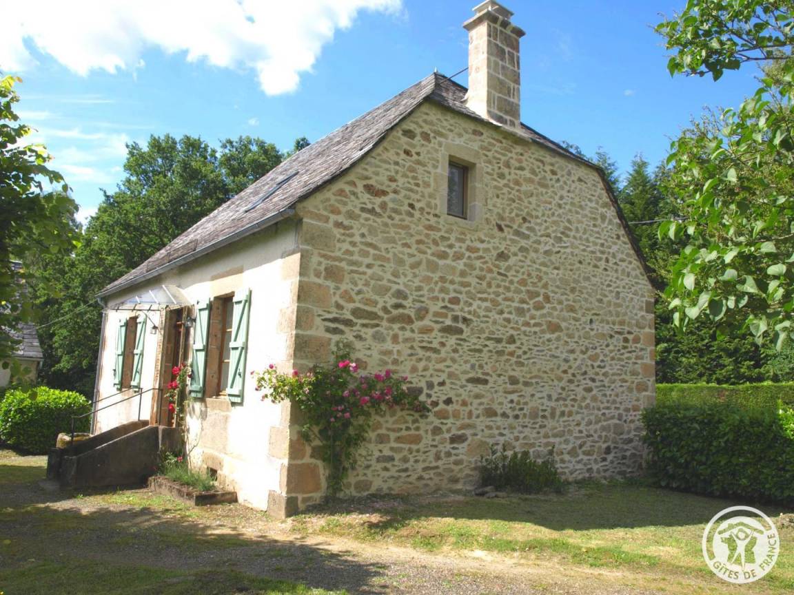 110 M² Gîte ∙ 3 Bedrooms ∙ 6 Guests - Marcillac-la-Croisille