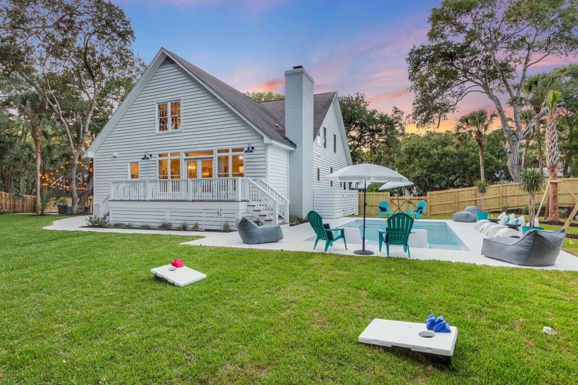 282 M² House ∙ 5 Bedrooms ∙ 12 Guests - Isle of Palms, SC