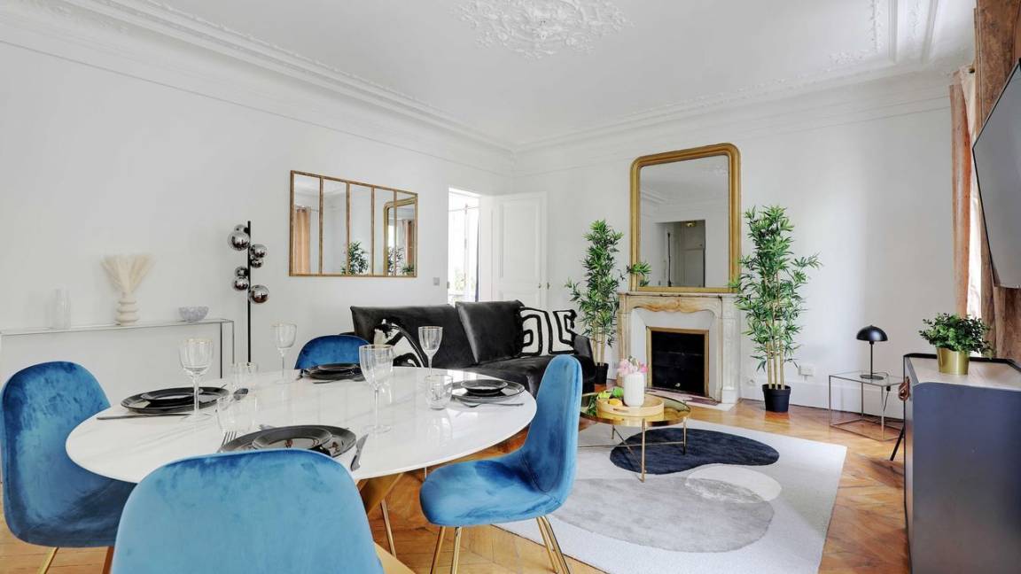 63 M² Apartment ∙ 1 Bedroom ∙ 4 Guests - Paris