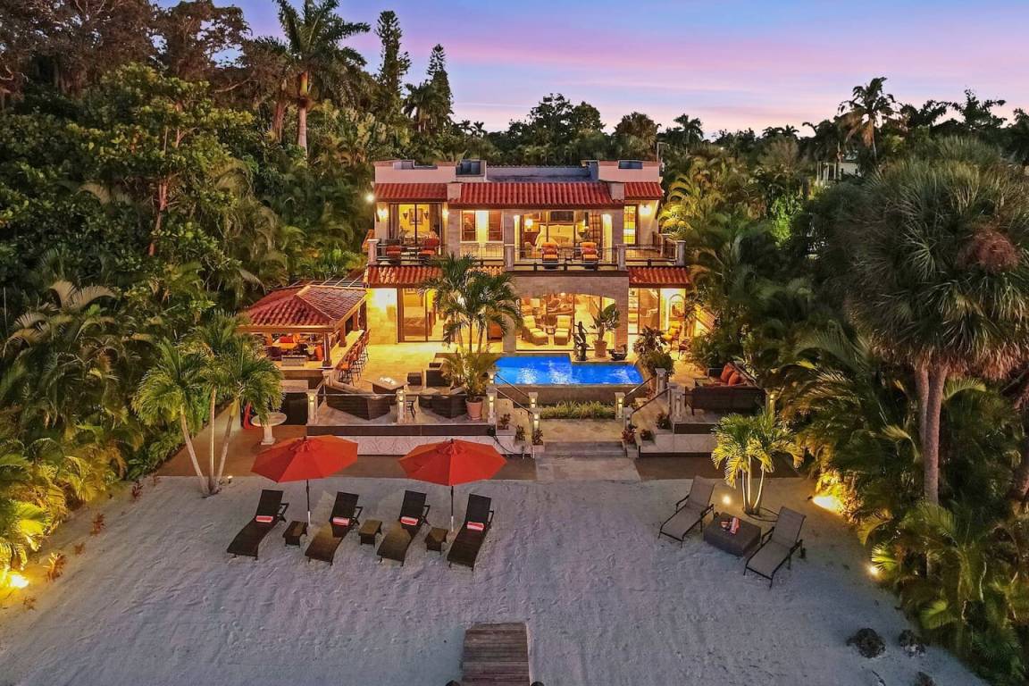 House ∙ 3 Bedrooms ∙ 6 Guests - Fort Myers, FL