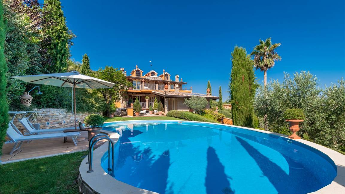 330 M² Casa ∙ 3 Habitaciones ∙ 6 Huéspedes - Grottammare