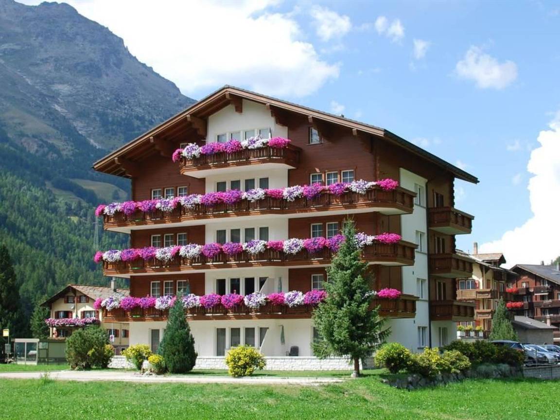 Ferienwohnung ∙ 2 Schlafzimmer ∙ 6 Gäste - Saas-Grund