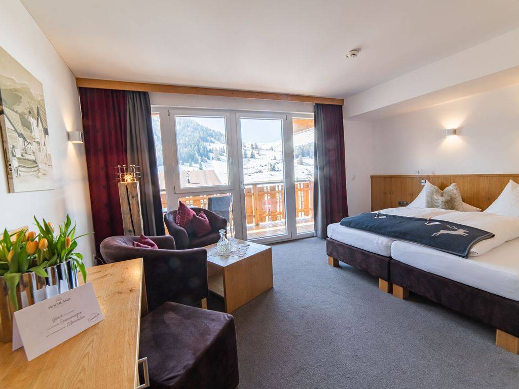 64 M² Huoneisto ∙ 2 Makuuhuonetta ∙ 6 Vierasta - Samnaun