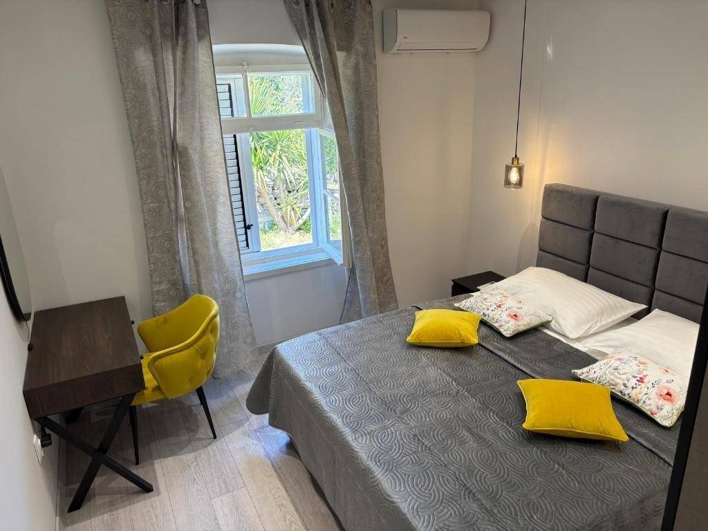 69 M² Ferienhaus ∙ 3 Schlafzimmer ∙ 6 Gäste - Maslinica