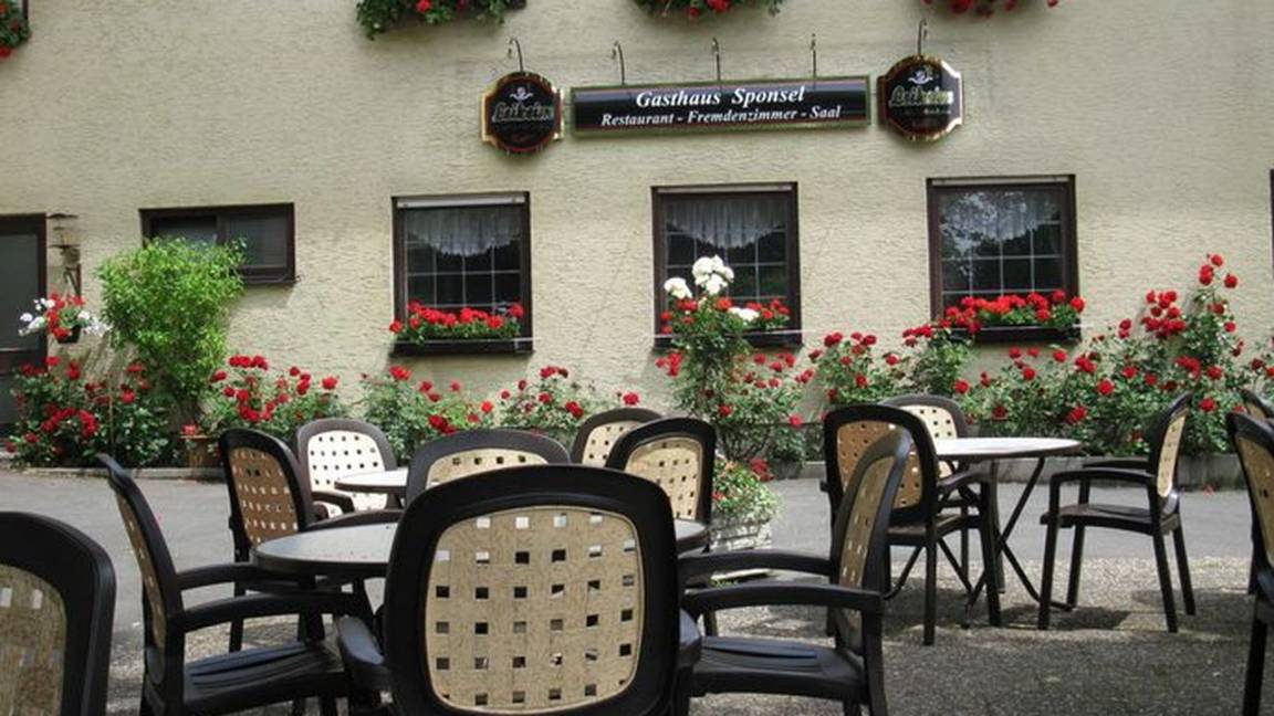 16 M² Hotel ∙ 1 Schlafzimmer ∙ 2 Gäste - Ebermannstadt