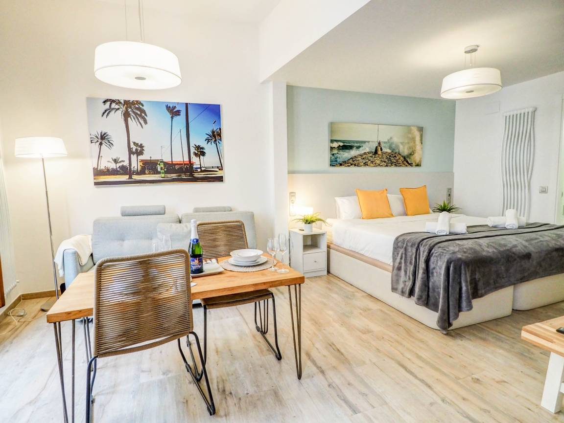 30 M² Apartamento ∙ 1 Habitación ∙ 2 Huéspedes - Sitges