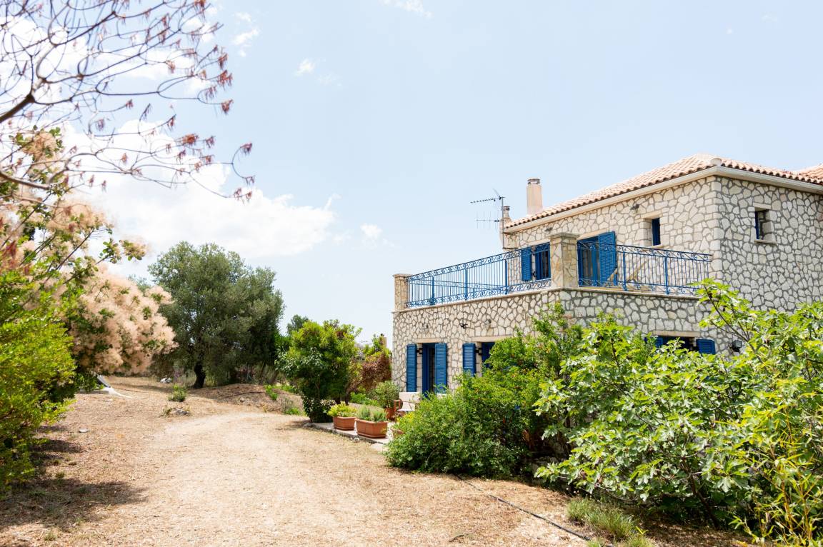 Apartment ∙ 5 Bedrooms ∙ 8 Guests - Cephalonia