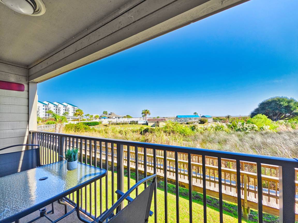 Condo ∙ 1 Bedroom ∙ 4 Guests - Bradley Beach, SC