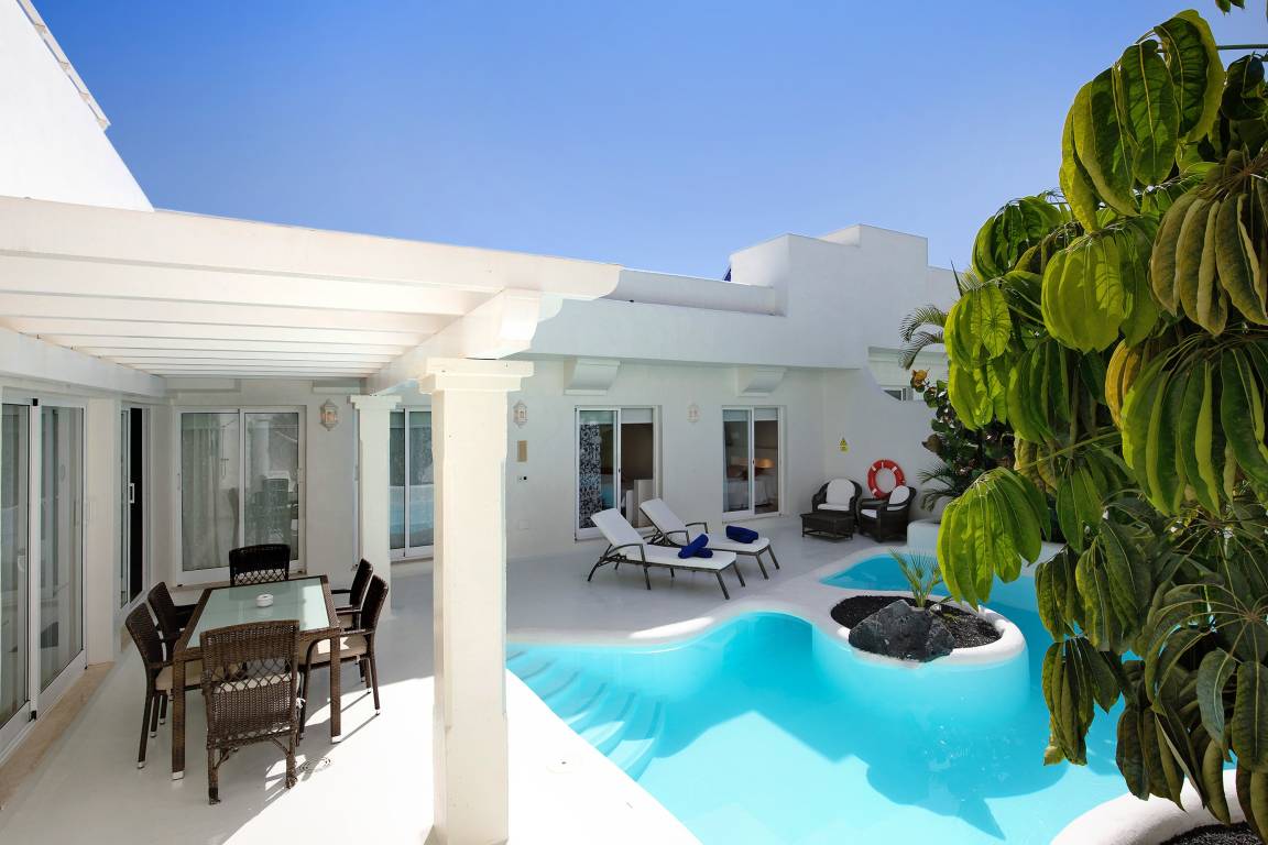 150 M² Villa ∙ 3 Chambres ∙ 6 Personnes - Corralejo