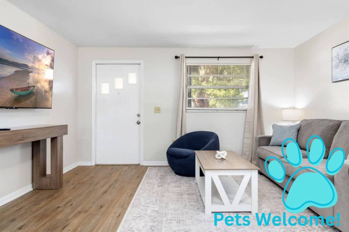 65 M² House ∙ 2 Bedrooms ∙ 5 Guests - Zephyrhills, FL