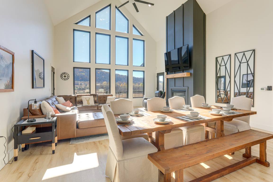 325 M² Casa ∙ 5 Quartos ∙ 16 Hóspedes - Salamanca, NY