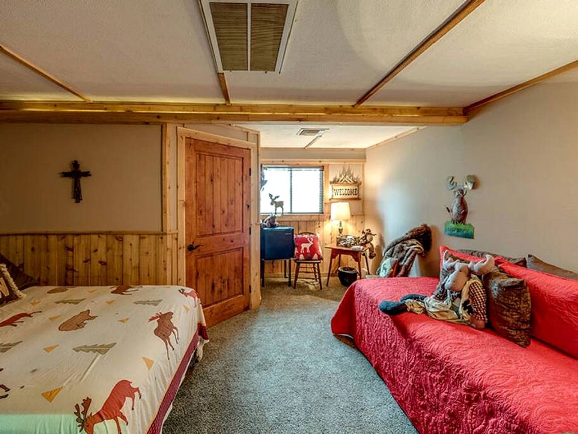 House ∙ 1 Bedroom ∙ 3 Guests - Round Top, TX