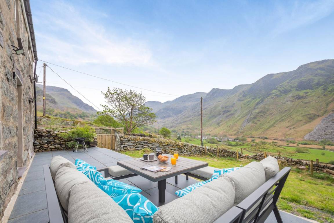 Cottage ∙ 3 Bedrooms ∙ 6 Guests - Llanberis