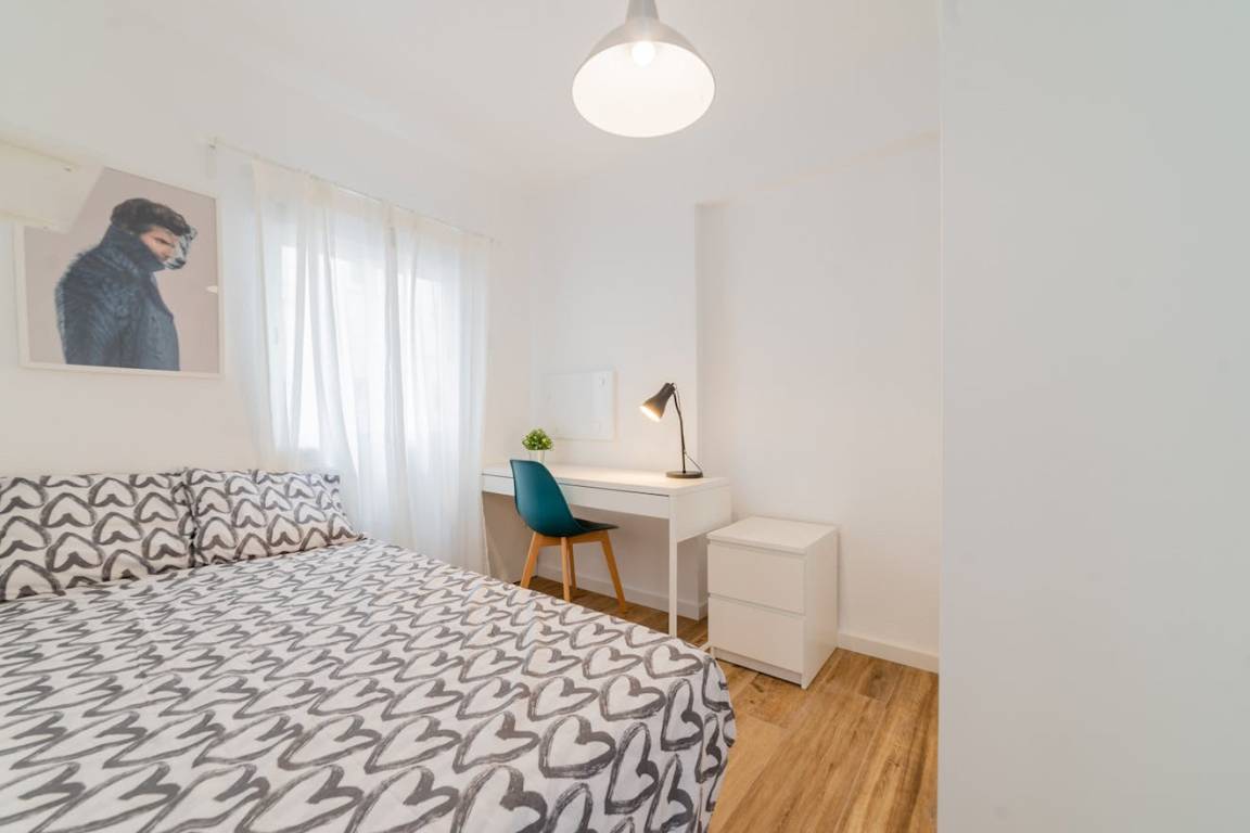120 M² Habitación Privada ∙ 1 Habitación ∙ 2 Huéspedes - Valencia