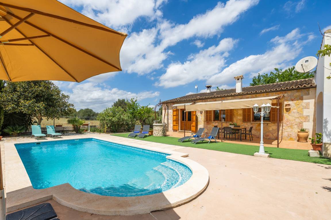 150 M² Casa De Campo ∙ 2 Habitaciones ∙ 4 Huéspedes - Mallorca