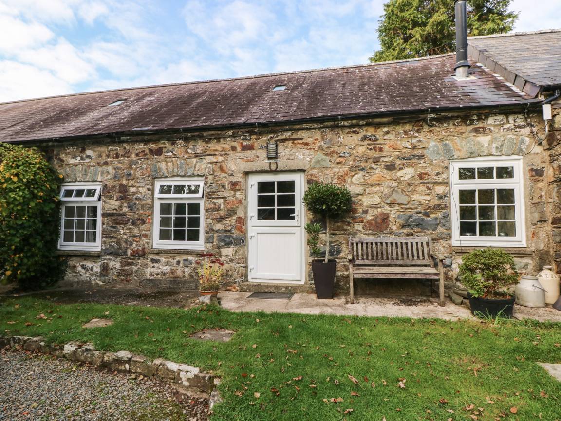 Cottage ∙ 2 Bedrooms ∙ 4 Guests - Haverfordwest