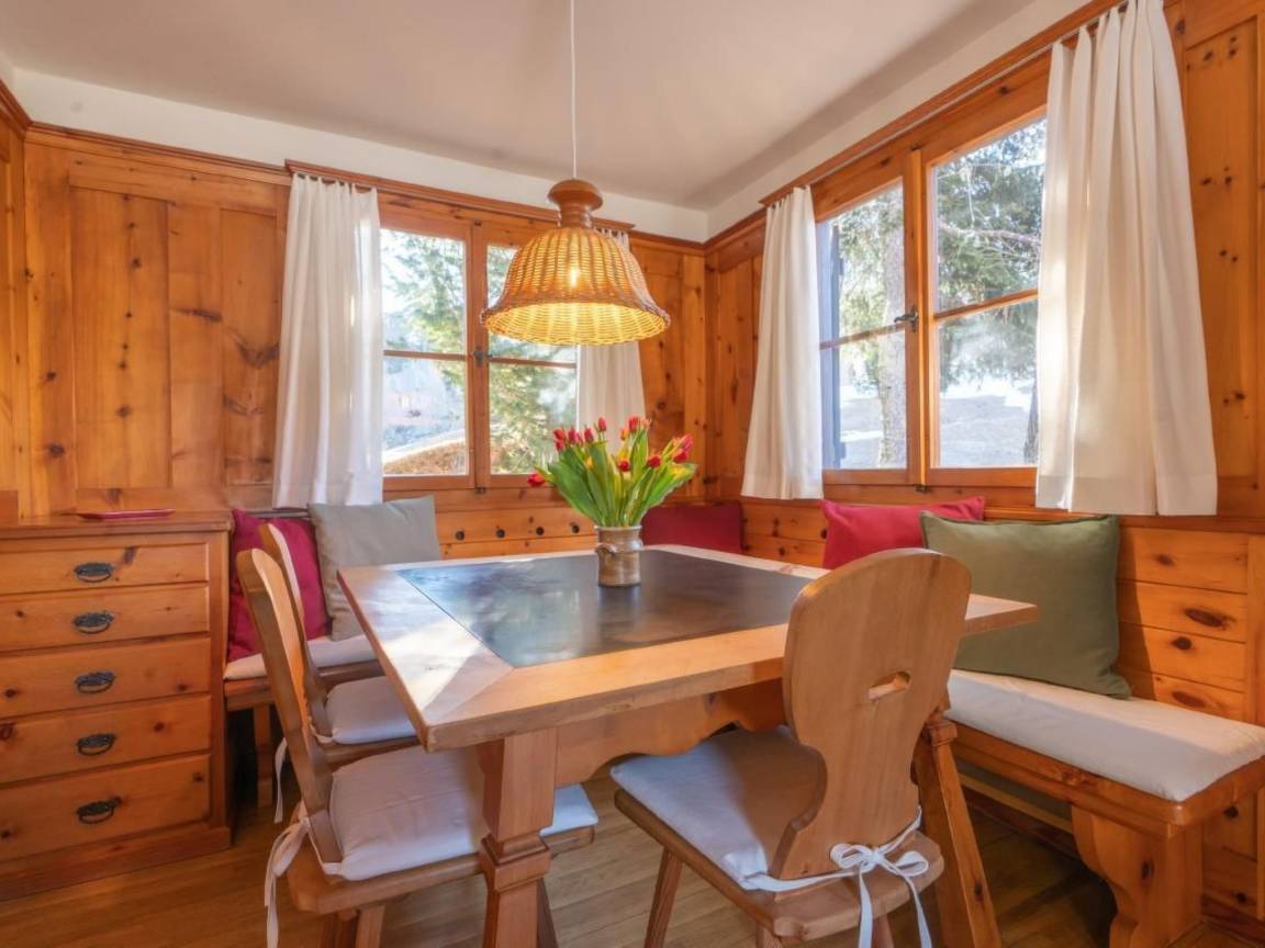 140 M² Ferienhaus ∙ 3 Schlafzimmer ∙ 6 Gäste - Maloja