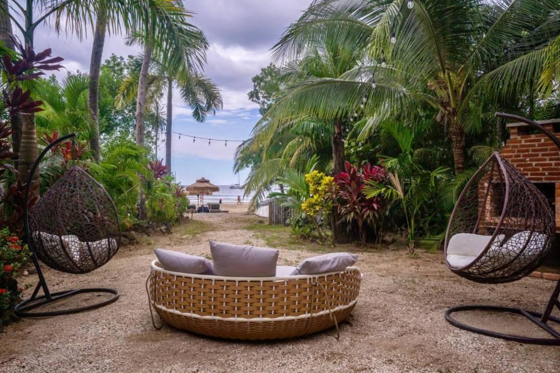 200 M² Villa ∙ 3 Habitaciones ∙ 13 Huéspedes - Tamarindo