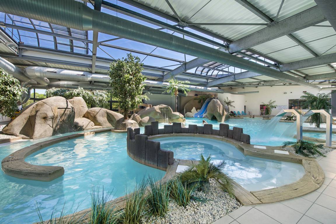 Camping ∙ 2 Bedrooms ∙ 4 Guests - Brem-sur-Mer