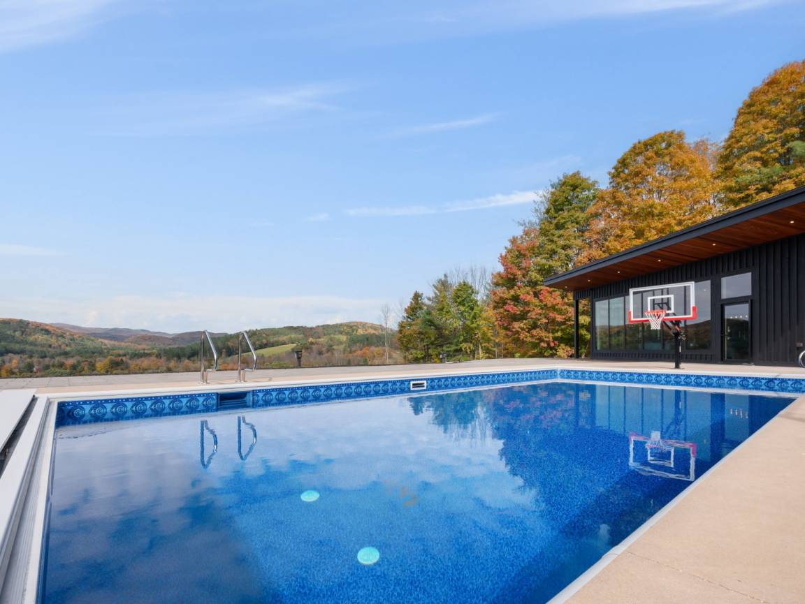 548 M² House ∙ 3 Bedrooms ∙ 6 Guests - Woodstock, VT