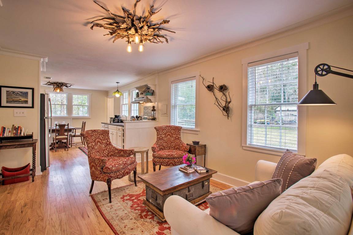 75 M² Cottage ∙ 2 Bedrooms ∙ 4 Guests - Savannah, GA
