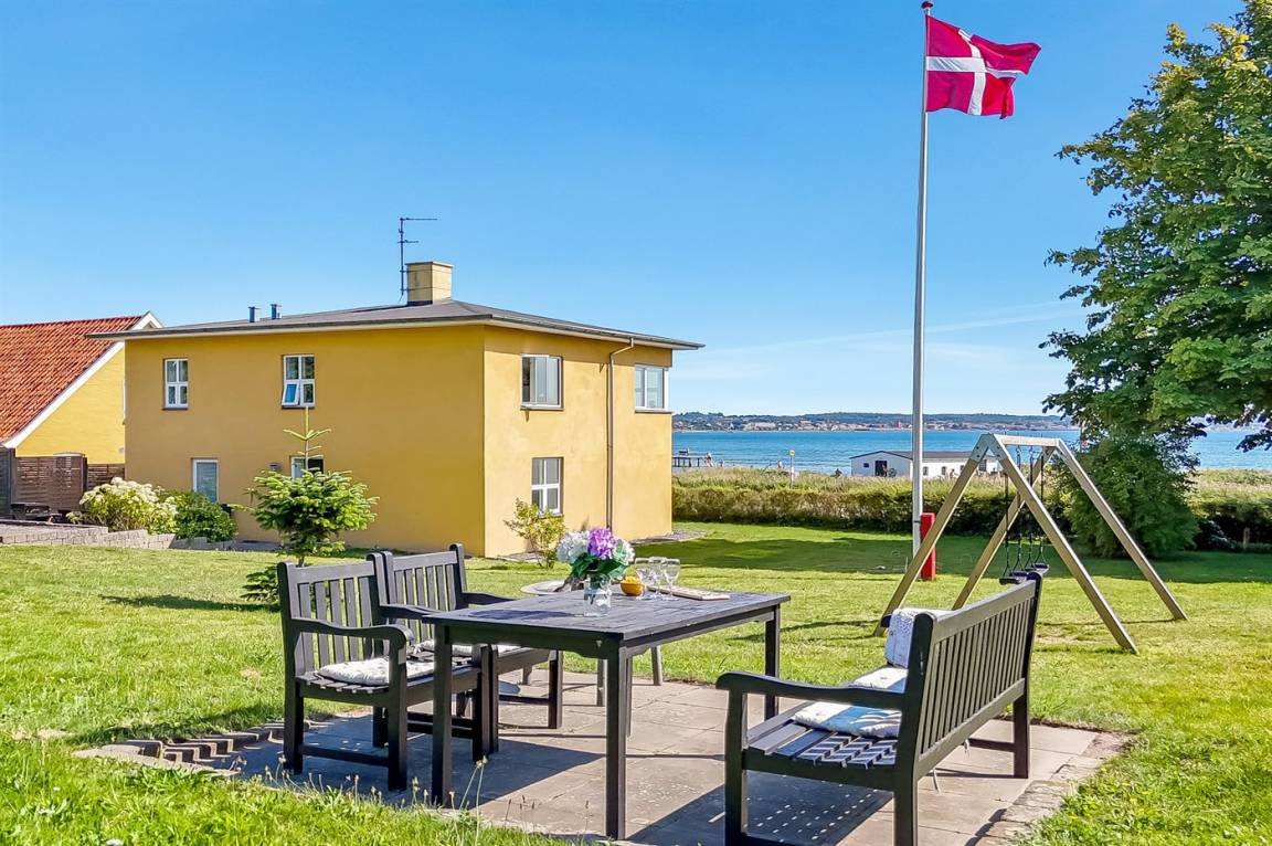 160 M² House ∙ 4 Bedrooms ∙ 8 Guests - Ebeltoft
