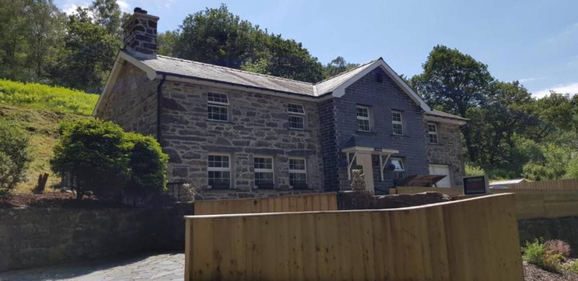 House ∙ 3 Bedrooms ∙ 10 Guests - Beddgelert