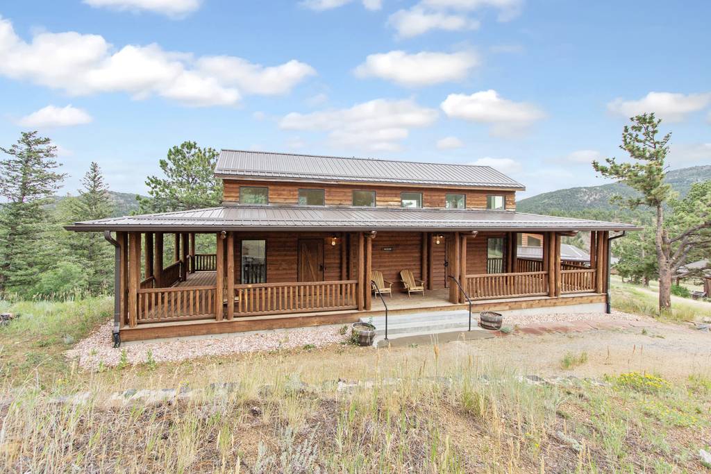 Cabin ∙ 2 Bedrooms ∙ 4 Guests - Allenspark, CO