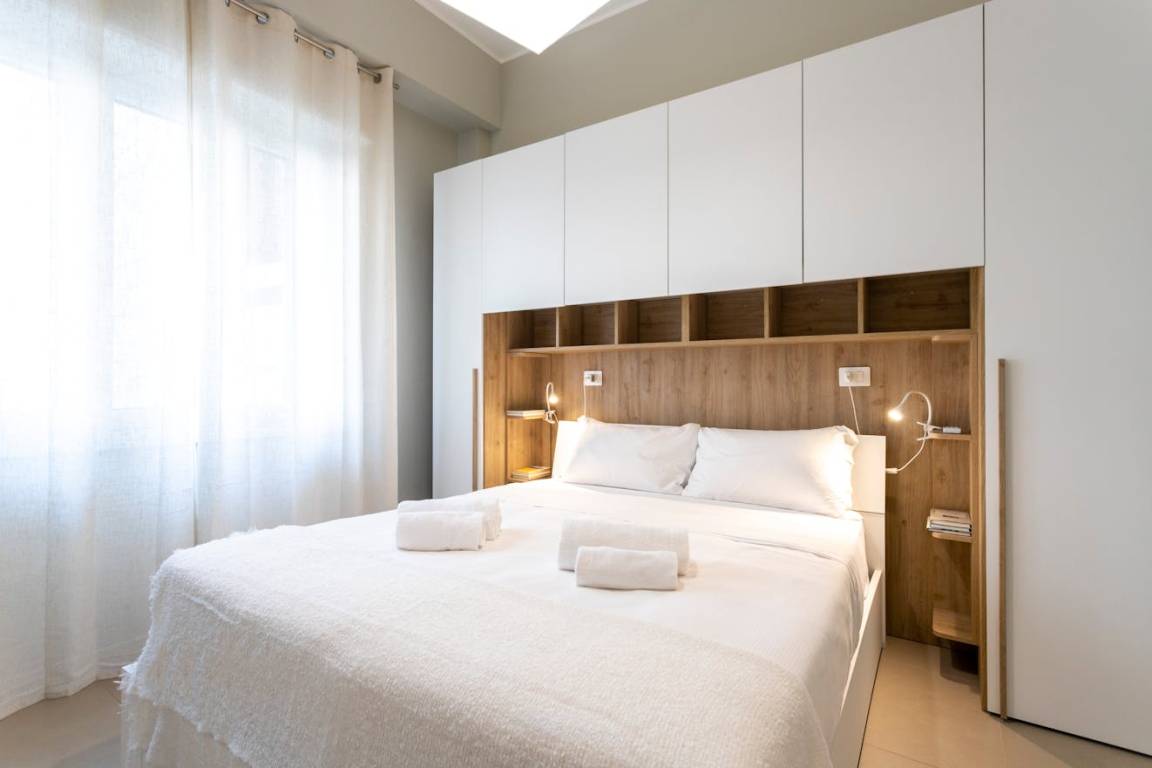 75 M² Huis ∙ 2 Slaapkamers ∙ 3 Gasten - Milaan