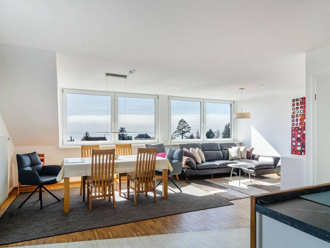 80 M² Appartement ∙ 2 Slaapkamers ∙ 5 Gasten - Meersburg
