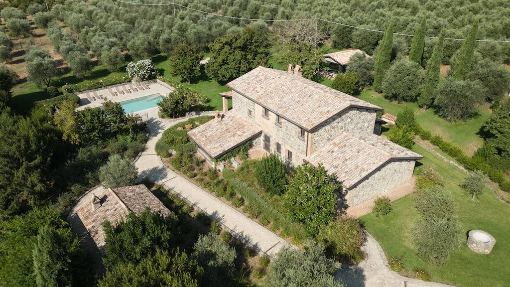 Villa ∙ 6 Bedrooms ∙ 12 Guests - Orvieto