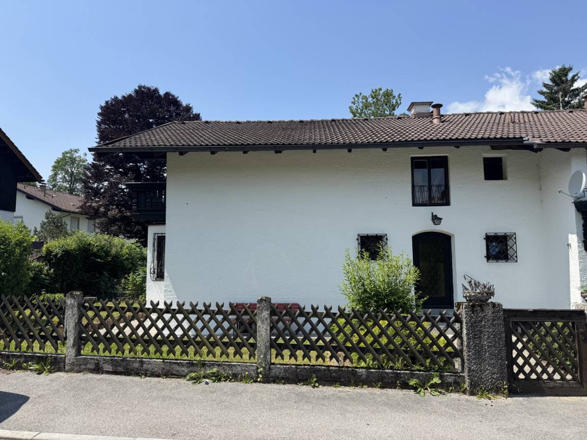 82 M² Ferienwohnung ∙ 2 Schlafzimmer ∙ 6 Gäste - Bayerisch Gmain