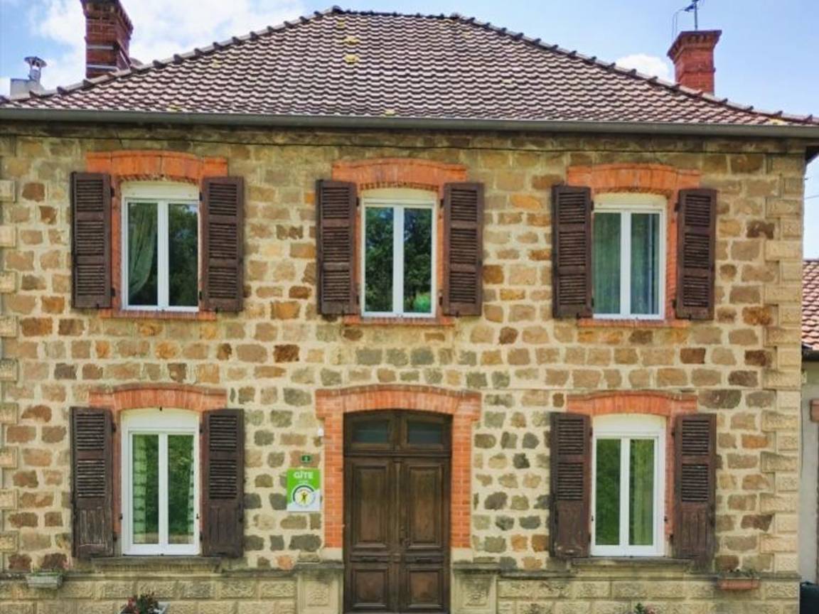 160 M² Cottage ∙ 3 Chambres ∙ 6 Personnes - Rhône-Alpes