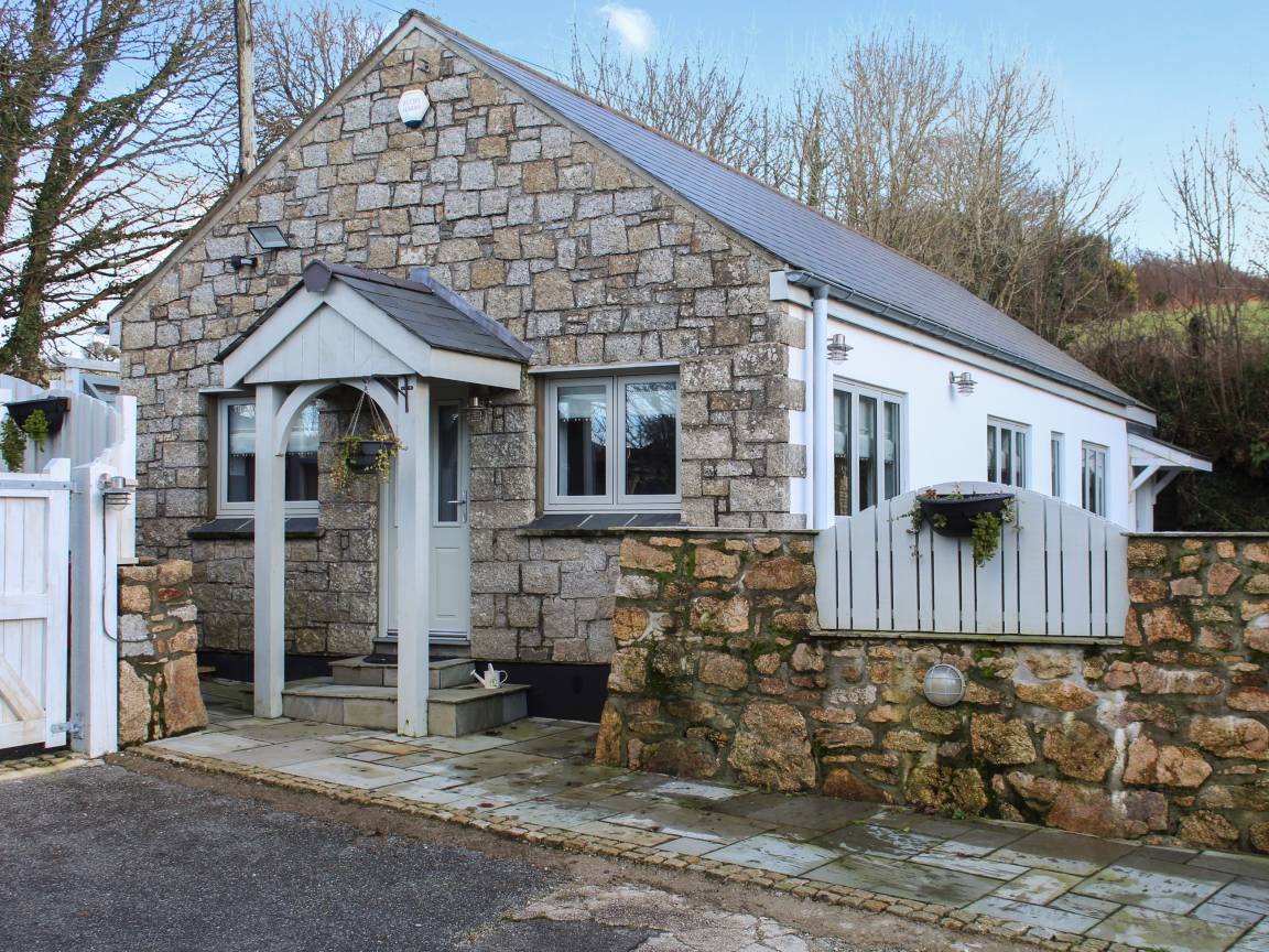 Cottage ∙ 2 Bedrooms ∙ 4 Guests - Redruth