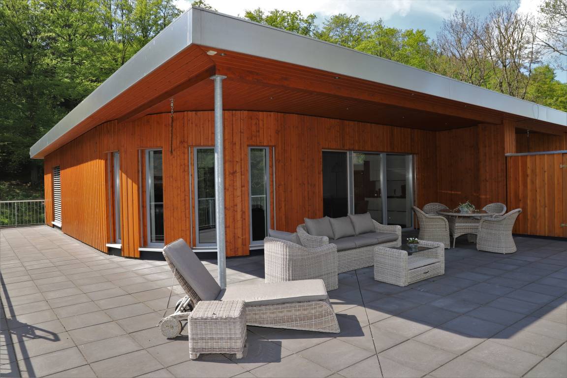 89 M² Ferienwohnung ∙ 1 Schlafzimmer ∙ 2 Gäste - Friedrichroda