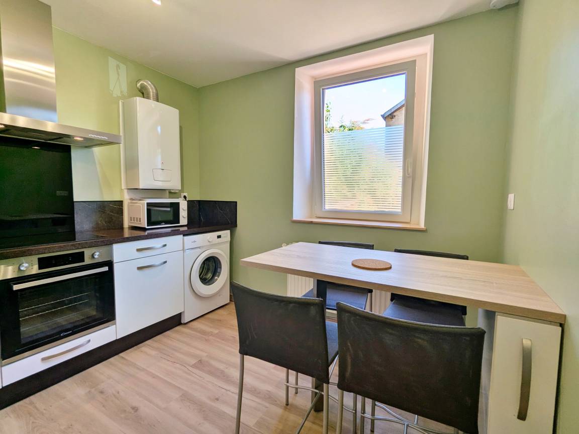 72 M² Appartement ∙ 2 Chambres ∙ 5 Personnes - Saint-Dié-des-Vosges