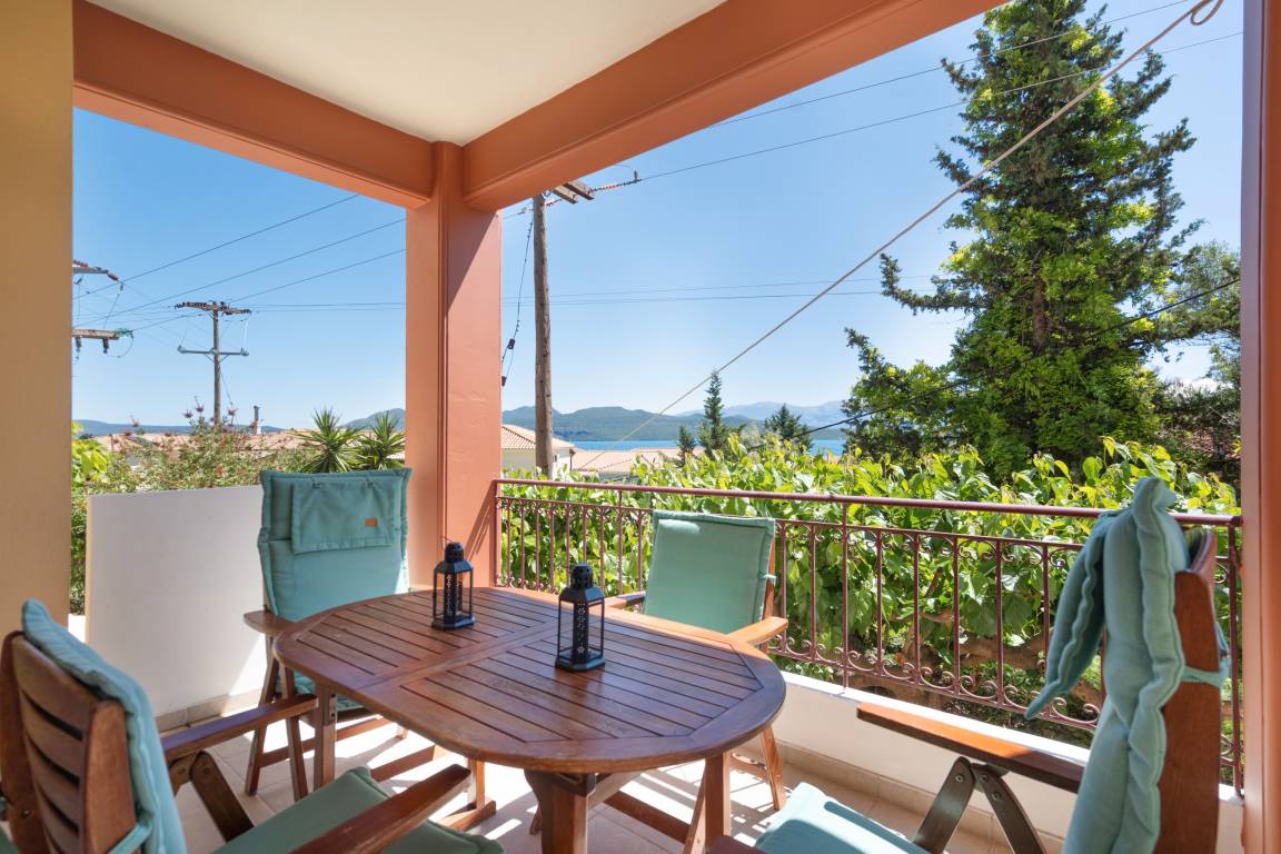 70 M² Apartment ∙ 2 Bedrooms ∙ 6 Guests - Lefkada