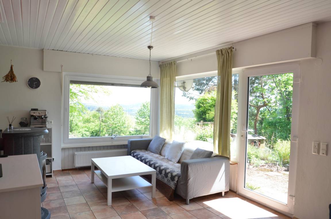 82 M² House ∙ 2 Bedrooms ∙ 3 Guests - Saarland